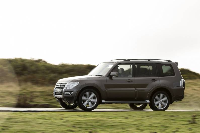 Mitsubishi Shogun | Car review | RAC Drive