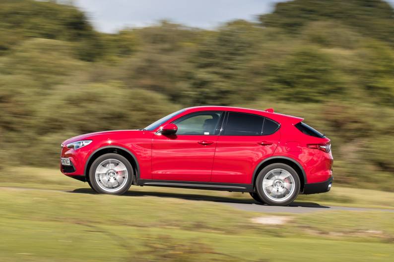 Alfa Romeo Stelvio review | Car review | RAC Drive