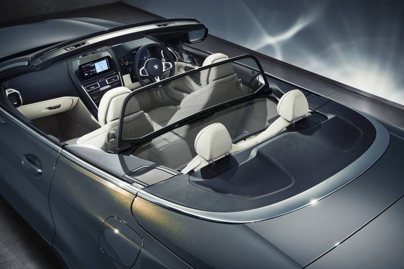 BMW 8 Series Convertible review | Car review | RAC Drive