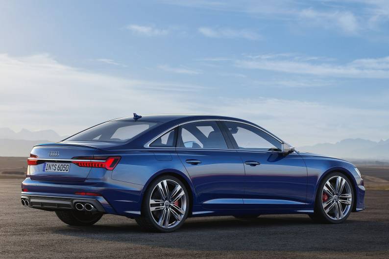 Audi S6 review | Car review | RAC Drive