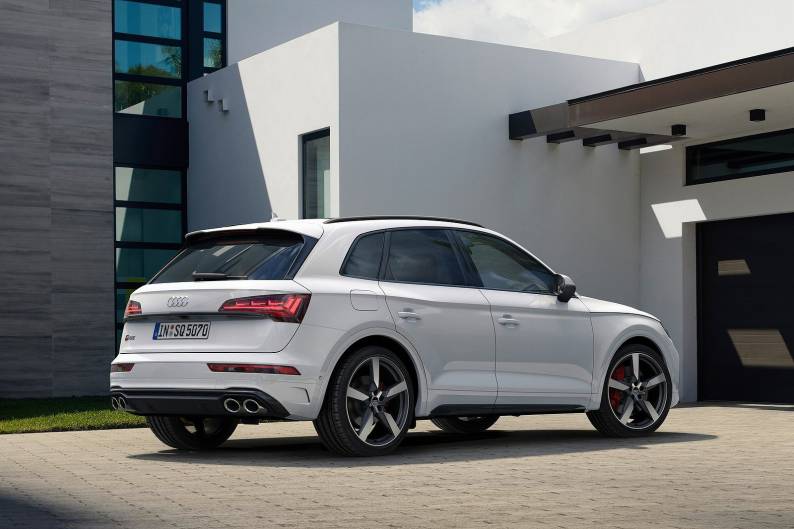 Audi SQ5 TDI review | Car review | RAC Drive