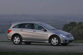 Mercedes-Benz R-Class car reviews | RAC Drive