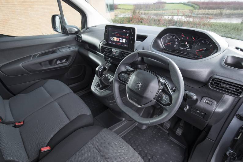 Peugeot Partner van review | Car review | RAC Drive