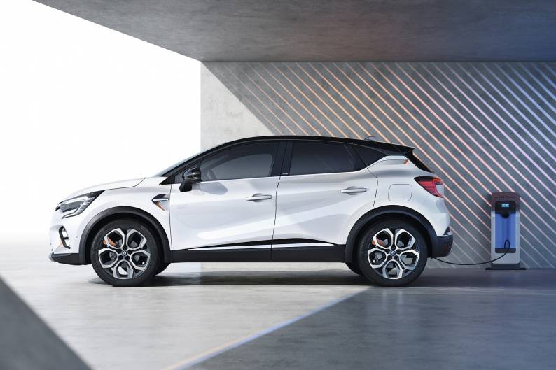 Renault Captur E-TECH Plug-in Hybrid 160 review | Car review | RAC Drive