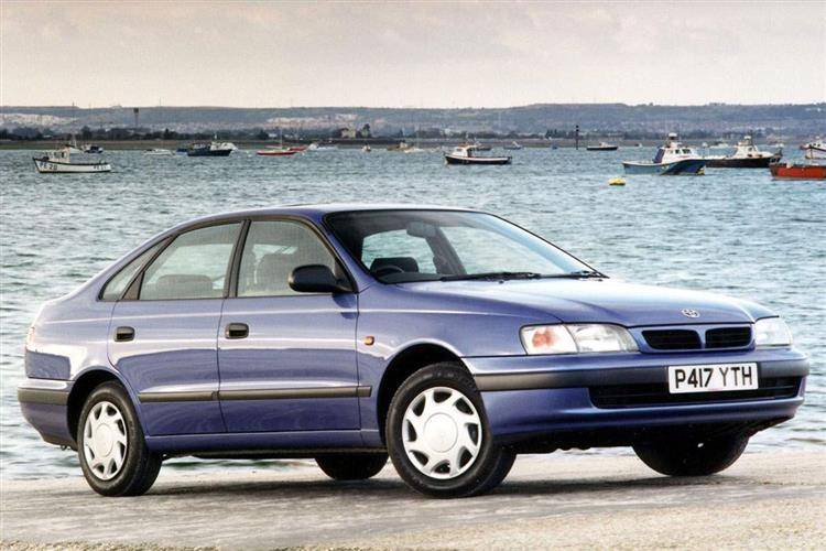Toyota Carina E (1992 - 1997) used car review | Car review | RAC Drive