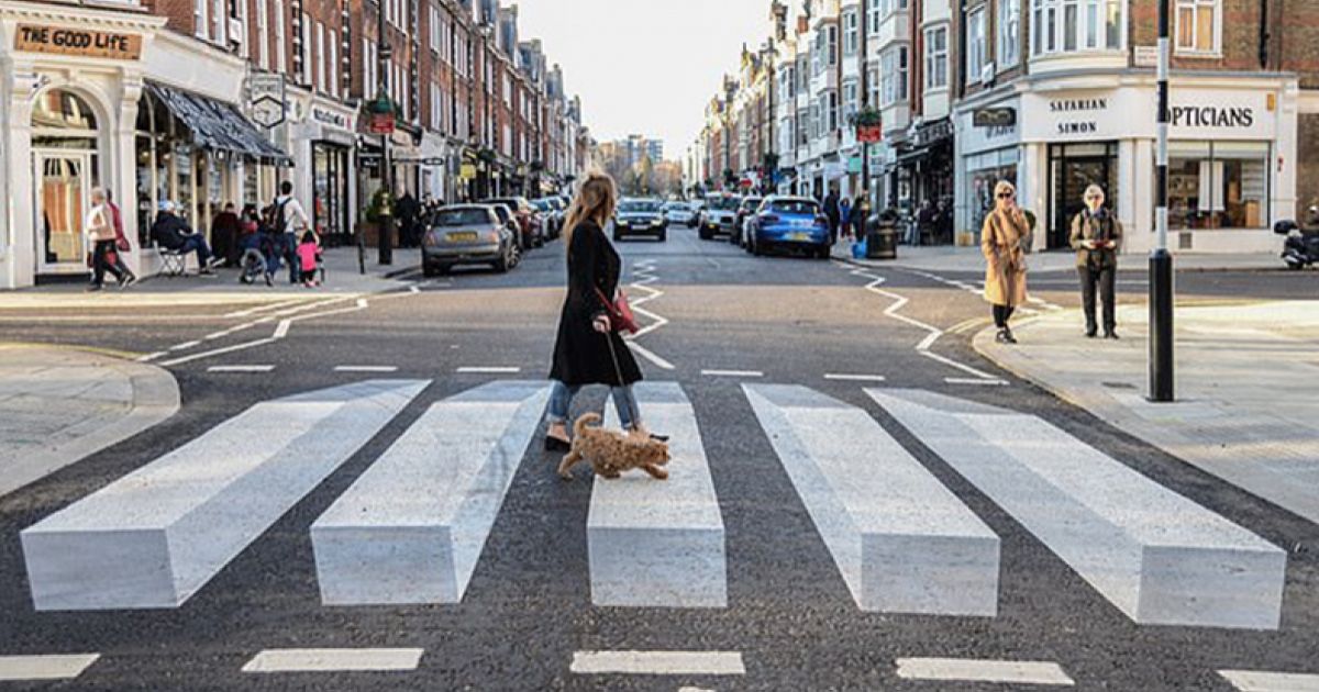 This 3D optical illusion is making London roads safer | RAC Drive